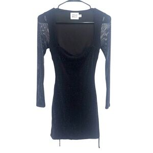 Hello Molly - Poshmark